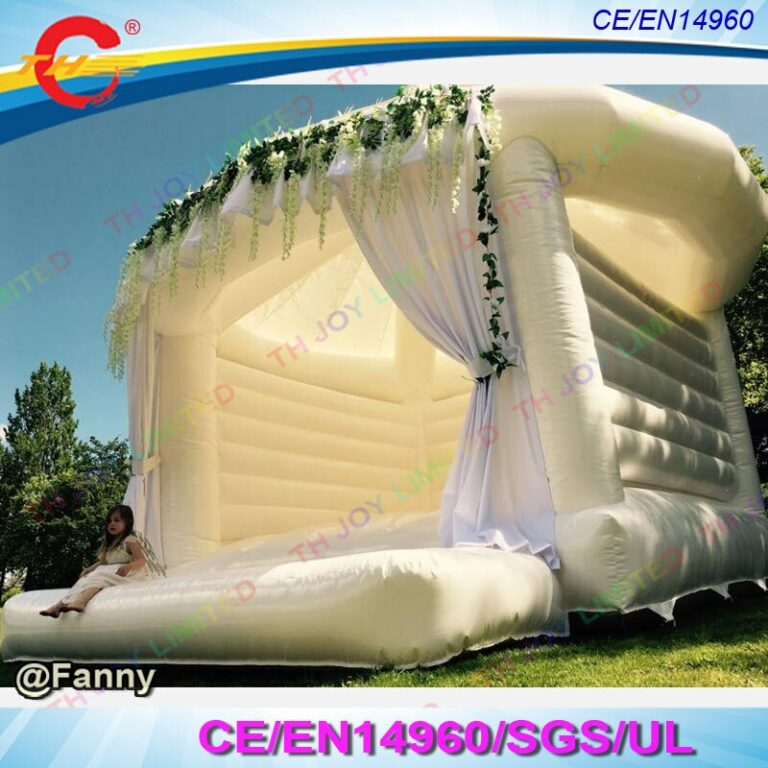 White Wedding Inflatable Bounce House Jumping Castle Fun Bouncy Bed ...