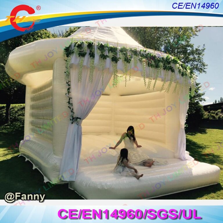 White Wedding Inflatable Bounce House Jumping Castle Fun Bouncy Bed ...